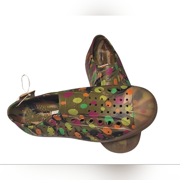 Native Shoes | Shoes | Native Jefferson Print Womens 7 Rookie Green ...